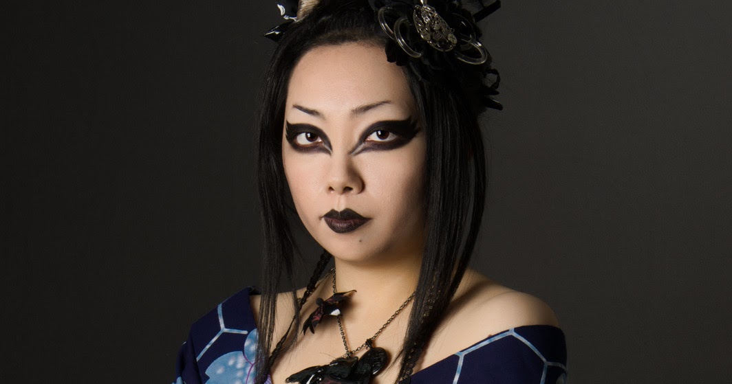 No user-serviceable parts inside: Gothic Geisha