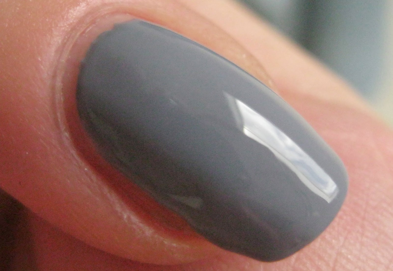 Lacquer Slacker Liz: Essie Petal Pushers and Shimmer Polish Jovie