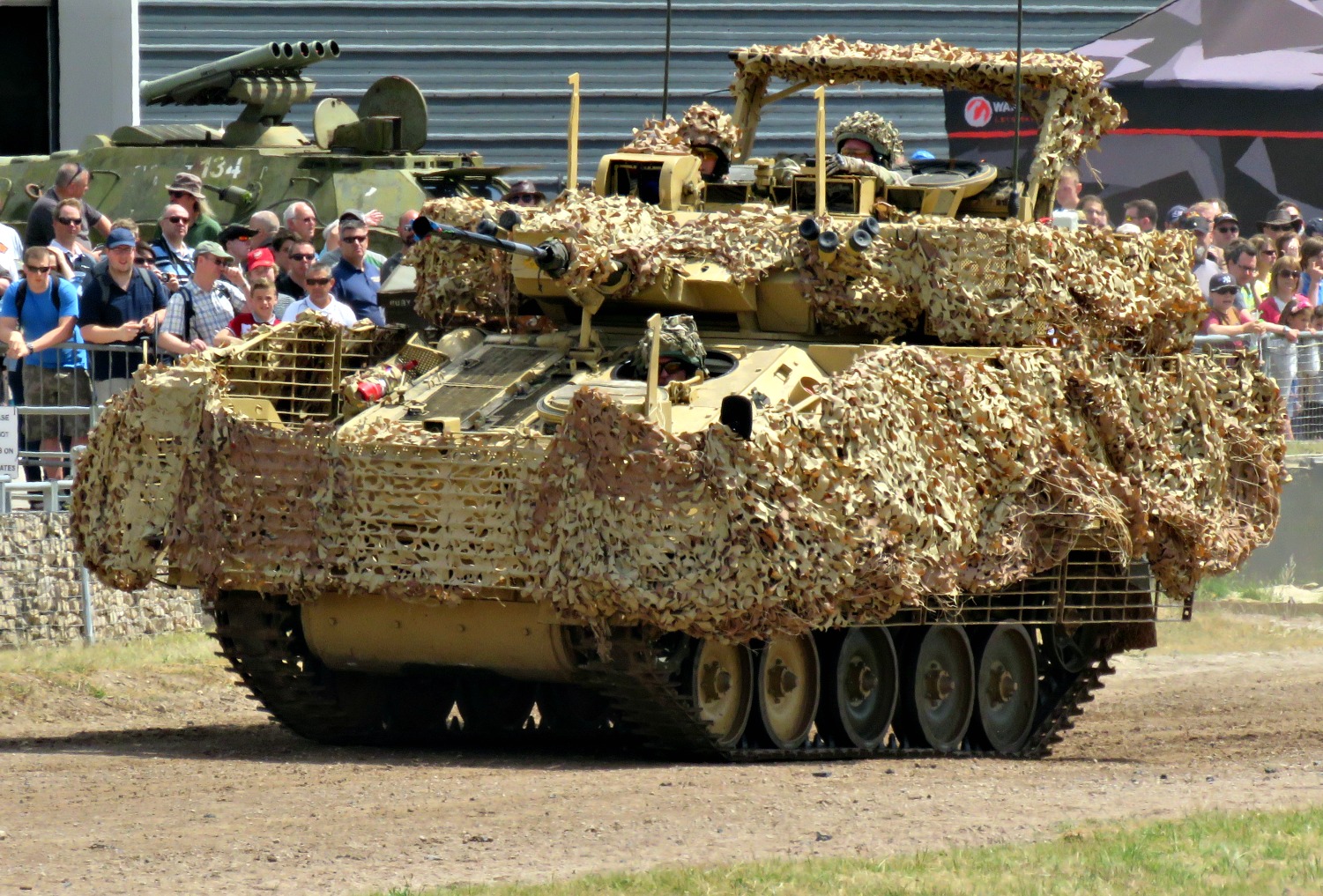just saying ...: Tankfest 2015 ... a beauty pageant for ... tanks and ...