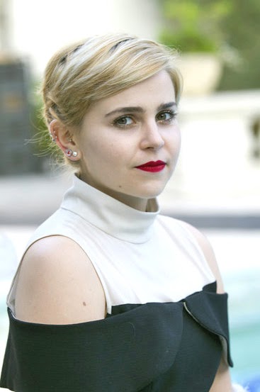 As I Said...: Fashion In Film: Amber Holt's Emerging Taste