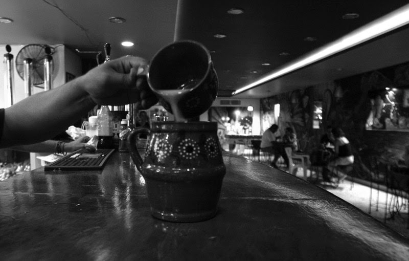 Fuga a León: Bar Jaibol