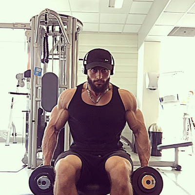 world bodybuilders pictures: kosova bodybuilder Besim Trena