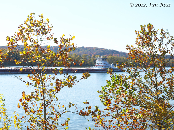 Ohio River Blog: Fall colors and the Mike Weisend