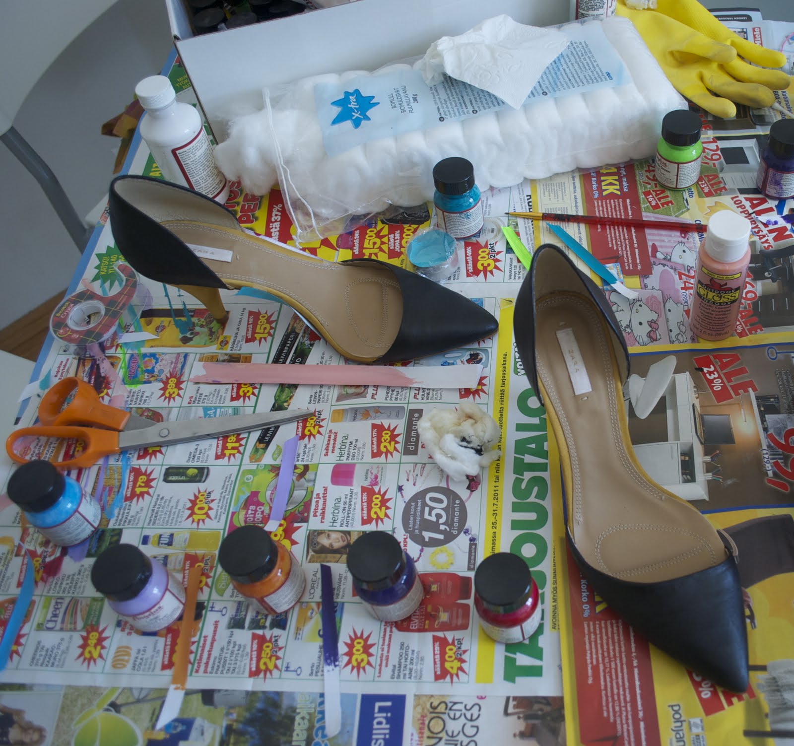 Patonki: Shoe Makeover: Paint your shoes DIY