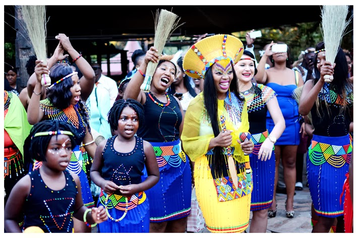 Writer's Blog: WEDDING HEAT, AFRICAN DRUMBEAT AND AN EXTRAVAGANZA OF ...