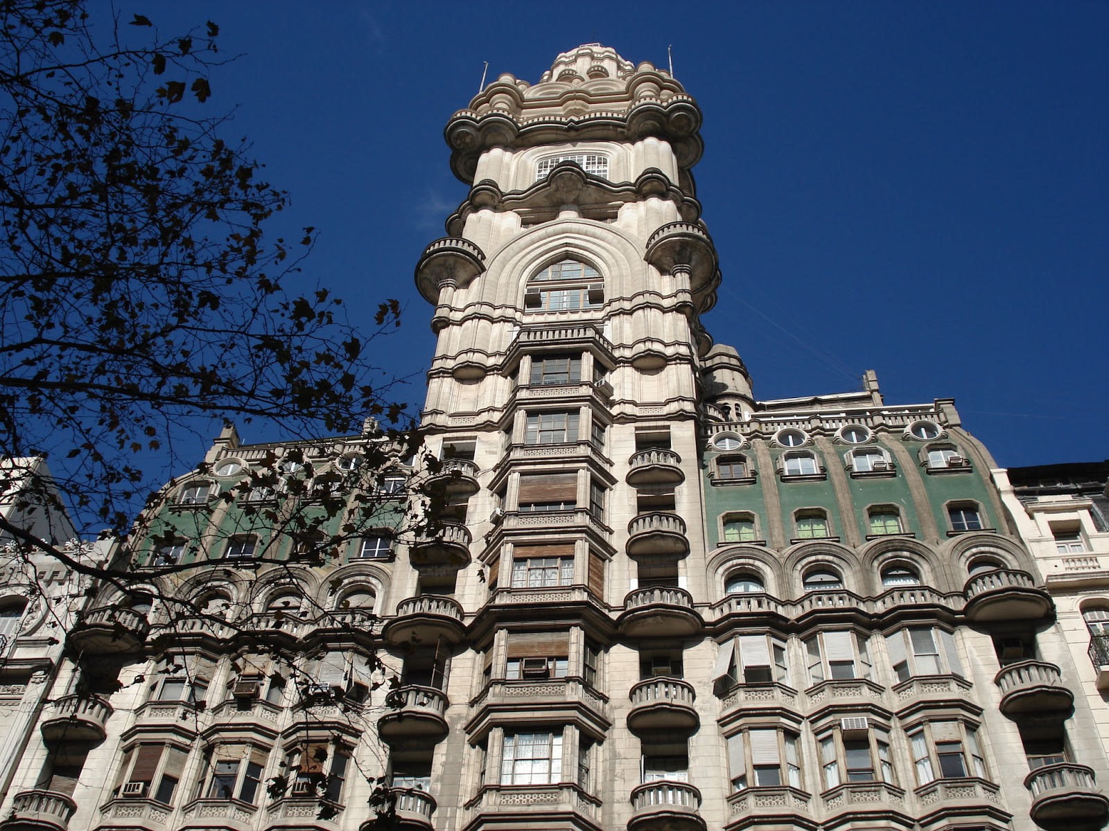 GRANDES CIUDADES Y CAPITALES MUNDIALES: Palacio Barolo