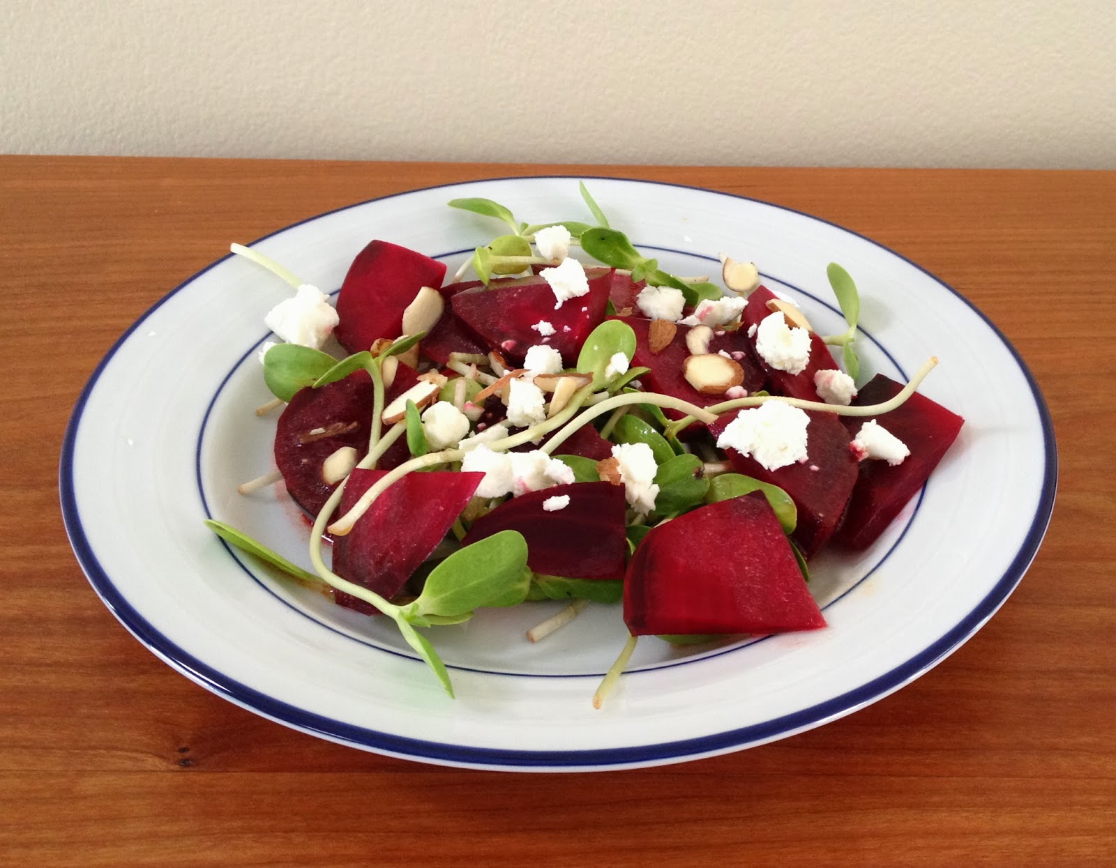 The Boozy Epicure: Simple Beet Salad