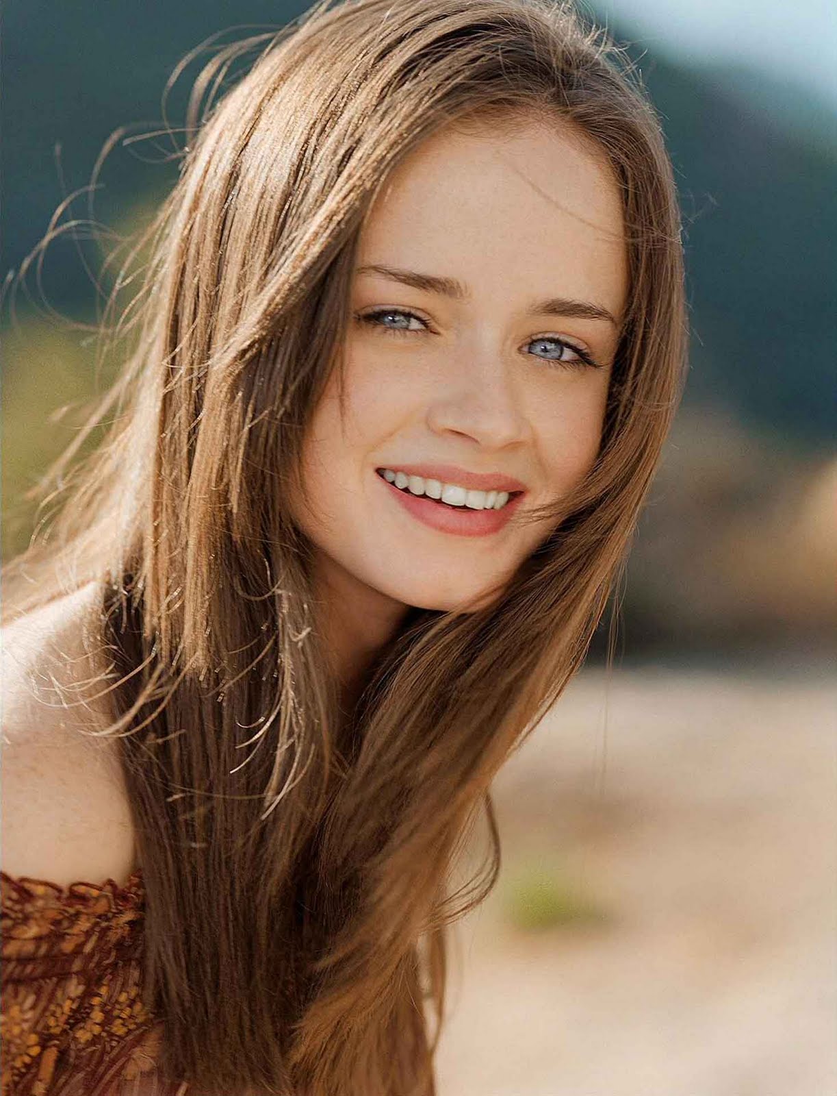 Perfect Girls: Alexis Bledel - Allure Magazine Photos
