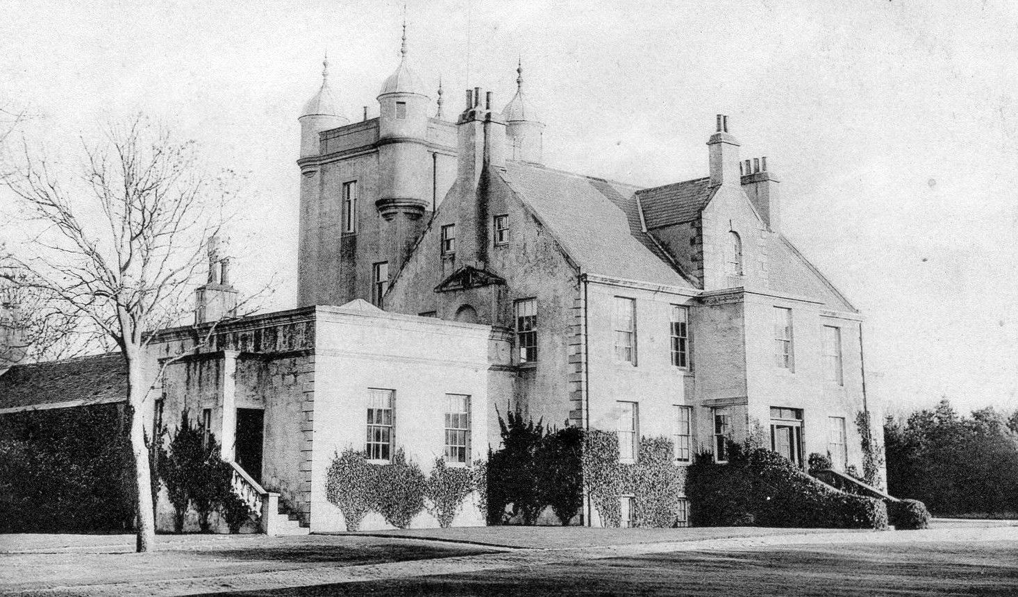 Tour Scotland: Old Photograph Foveran House Scotland