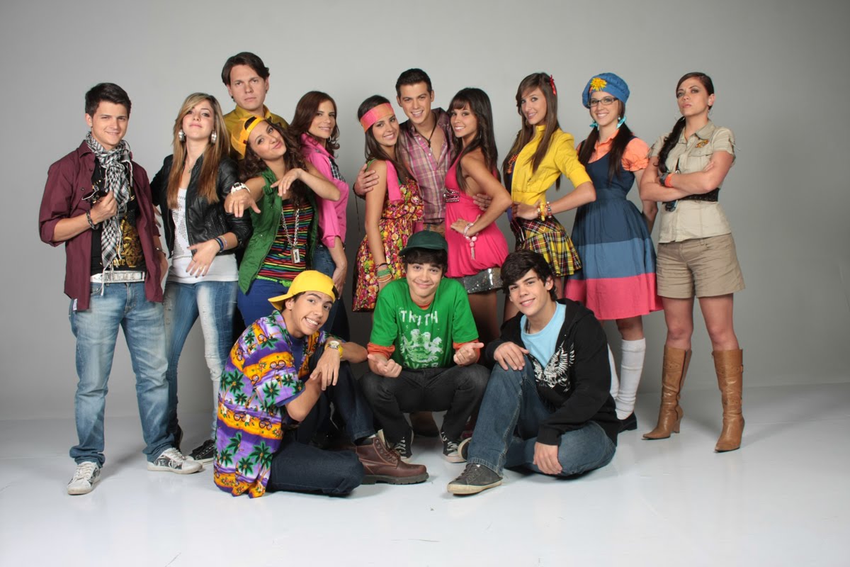 Sopotocientas fotos: Elenco de la serie juvenil "No puede ser ...