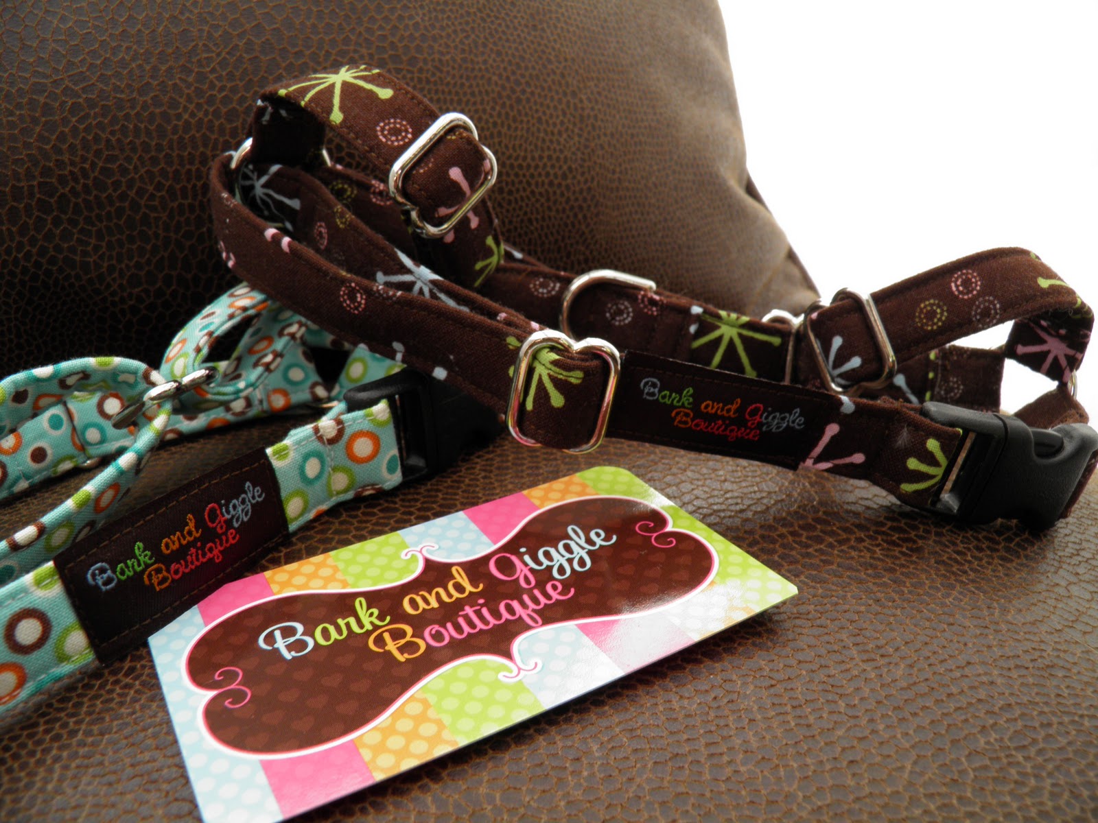 Just A Pup: Bark and Giggle Review and Giveaway