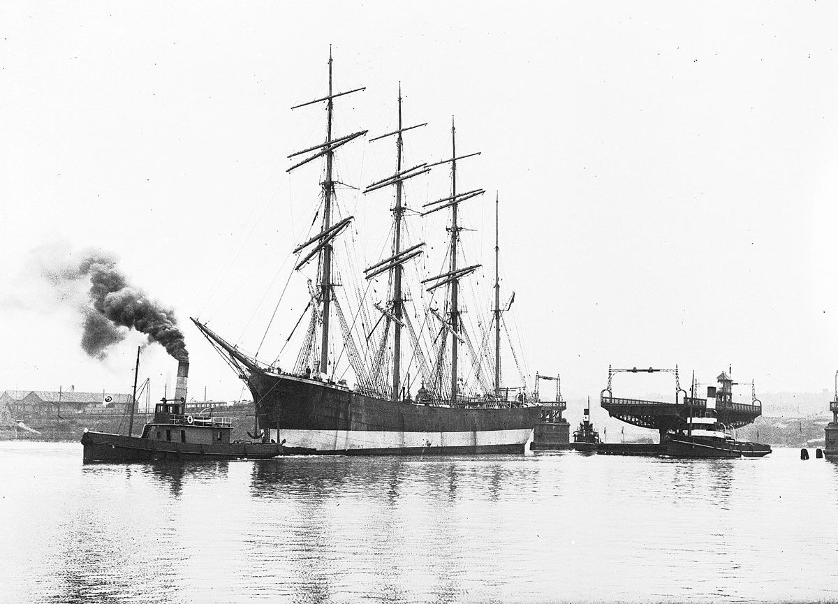 transpress nz: the German four-masted barque 'Pommern'