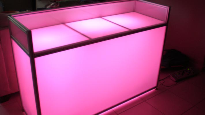 Acrylic Evolution: Dj Booths