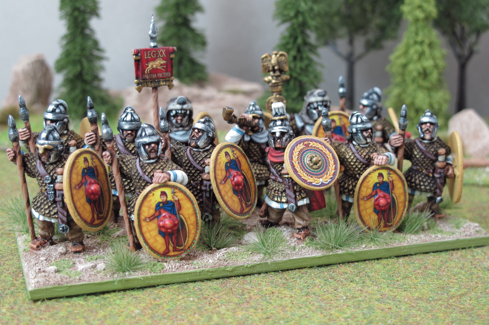 Tarty's Tin: A&A Romans