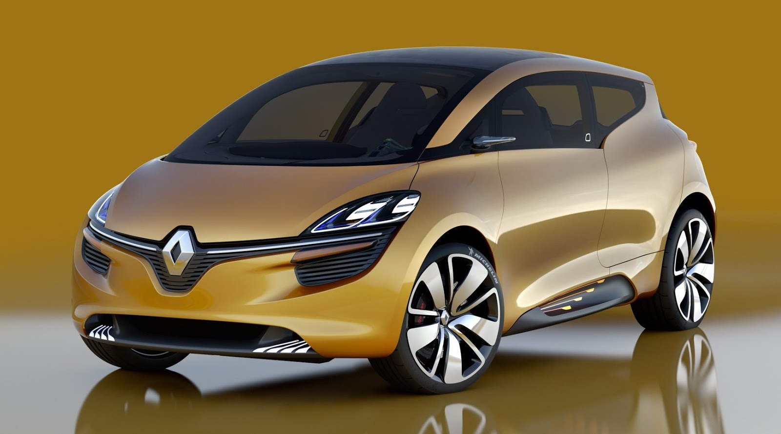 Renault Scénic completa 20 anos de carreira