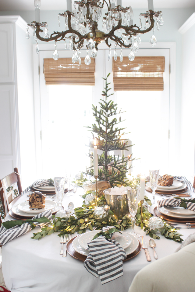 Designing A Christmas Table