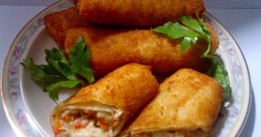 May's Kitchen: RIsol Ragout Ayam + mozarela