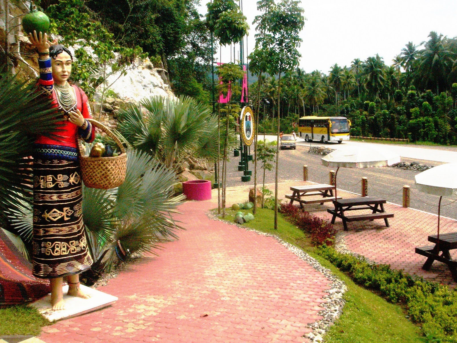 Banaybanay Picture Gallery: Banaybanay Views