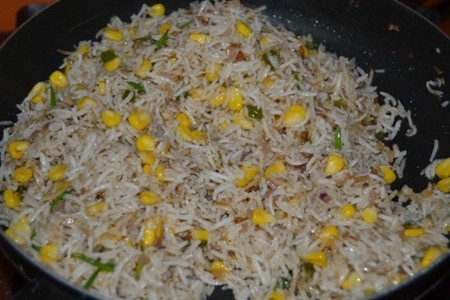 Vaniensamayalarai: Simple Sweet Corn Fried Rice