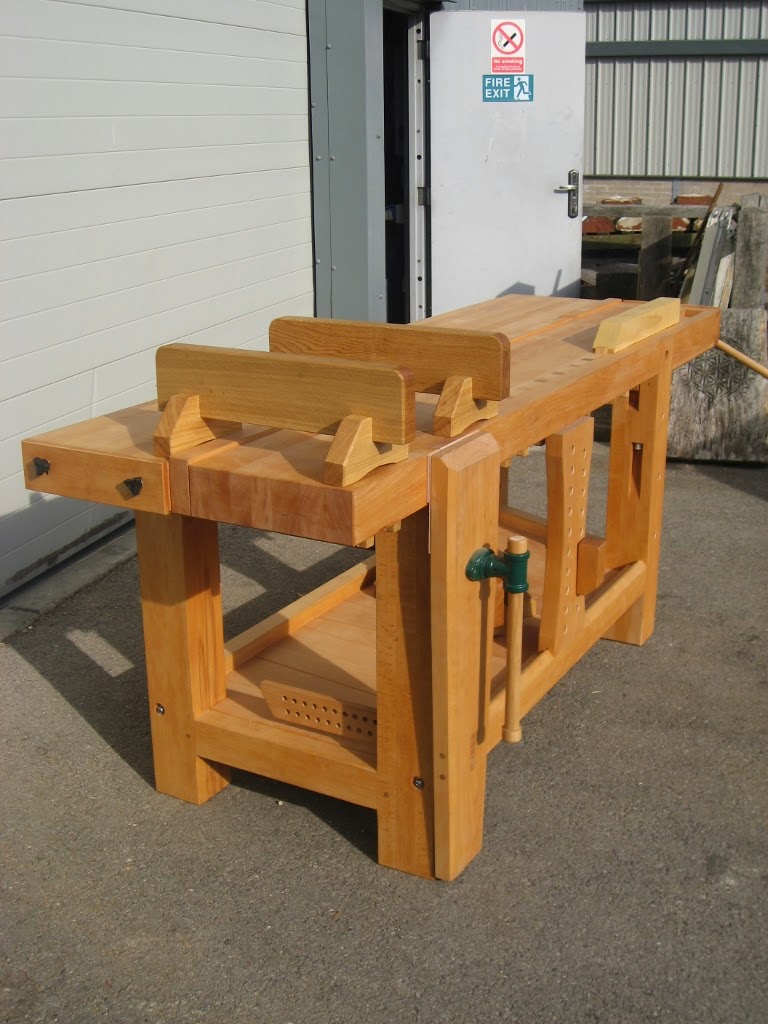 David Barron Furniture: Roubo Split Top Workbench.