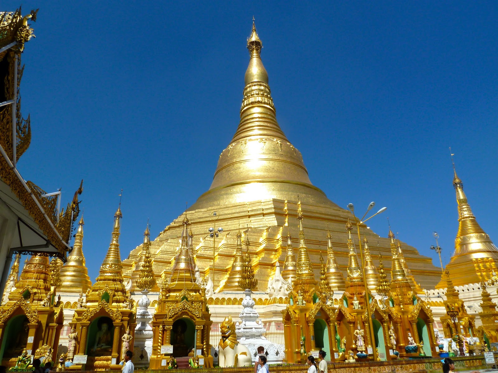 The Adventures of Travellin' Uncle Matt: RANGOON - BURMA