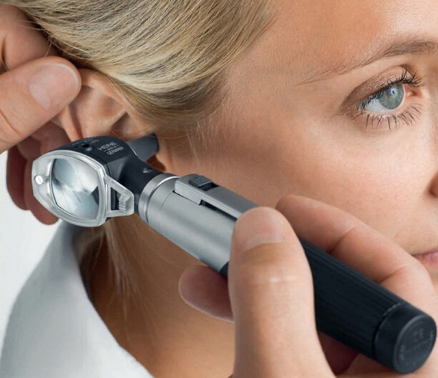 Simulación Clínica Básica II: OTOSCOPIA