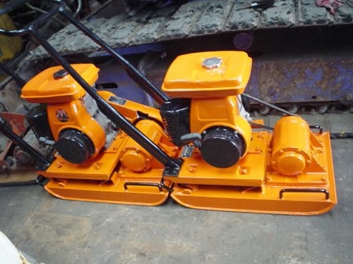 Machines Australia: How To Use A Plate Compactor - Part 2