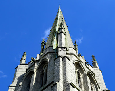 The Language of Stone: The Perpendicular Gothic Style Church