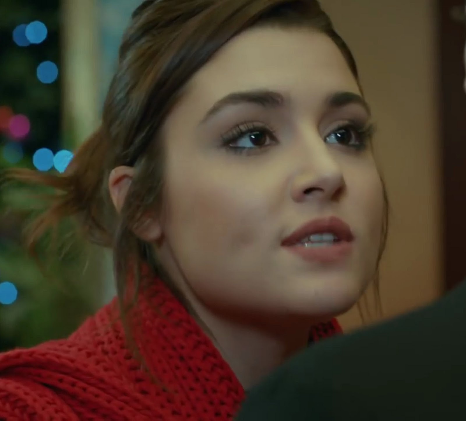 My TV Beauty: Miss Turkey Hande Ercel As Hayat Uzun In Turkish TV ...