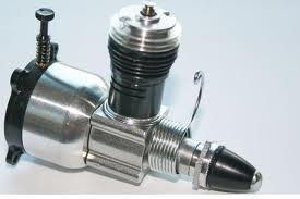 Vintage Model Airplane Engines Running: Cox "Super Bee" Model Airplane ...