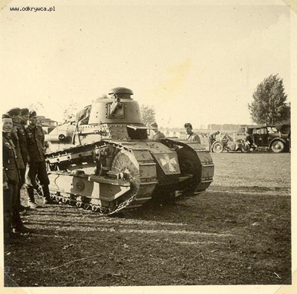 Master Models: FT 17 1/35 Meng