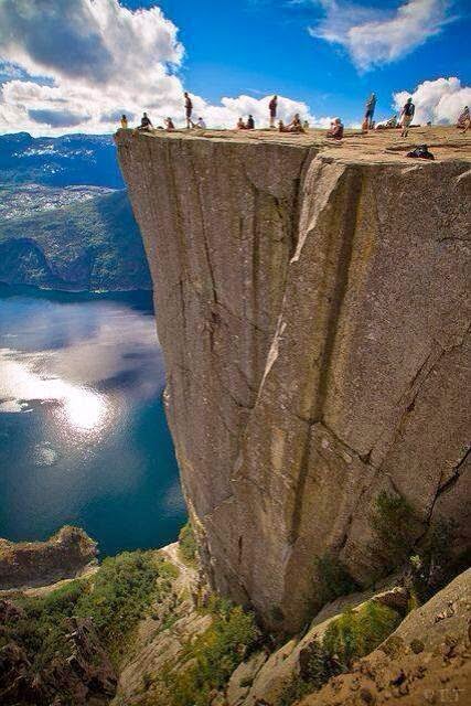 Imagenes extraordinarias a nivel mundial: Roca del púlpito Noruega