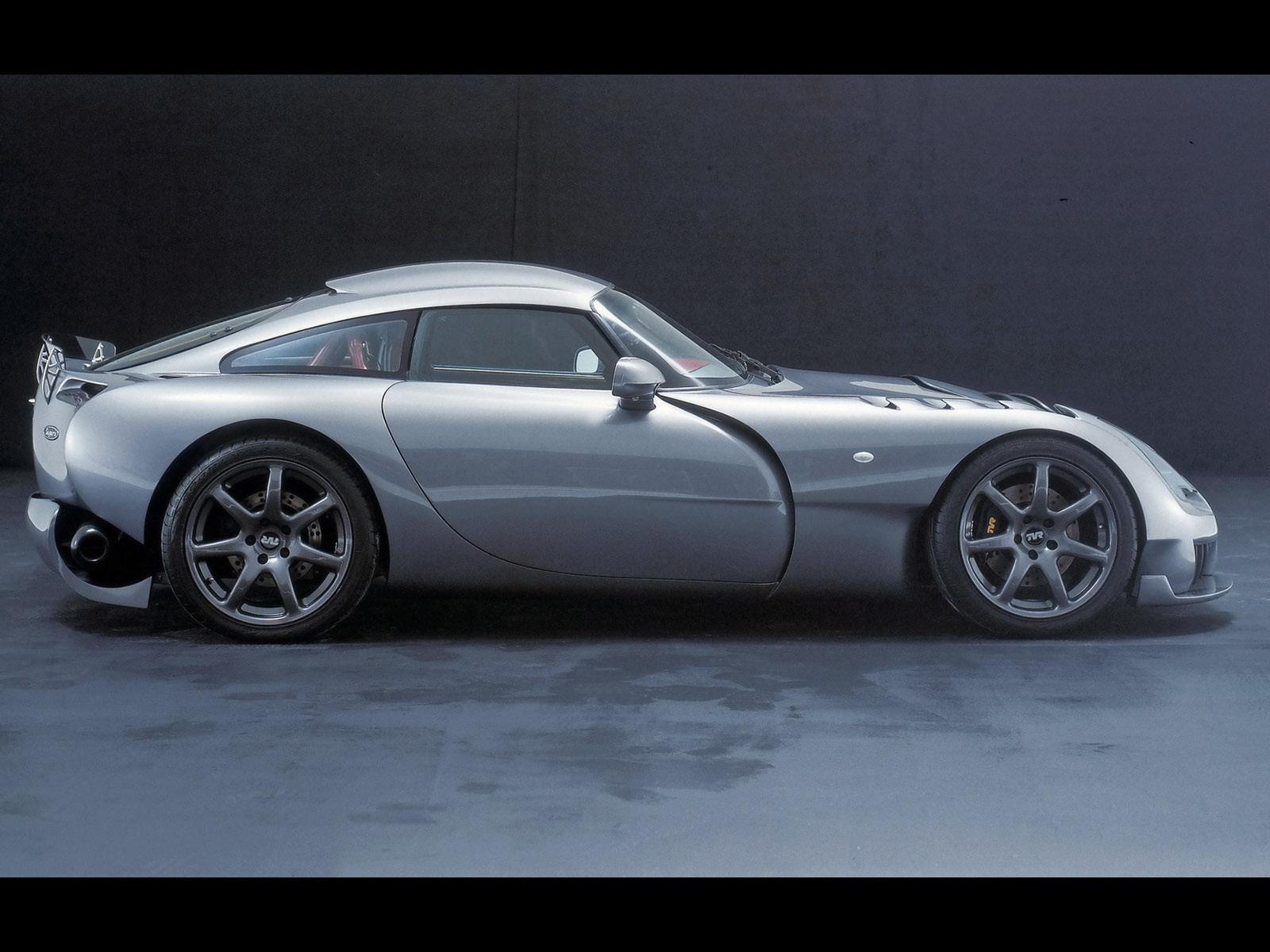 Wallpapers of beautiful cars: TVR Sagaris