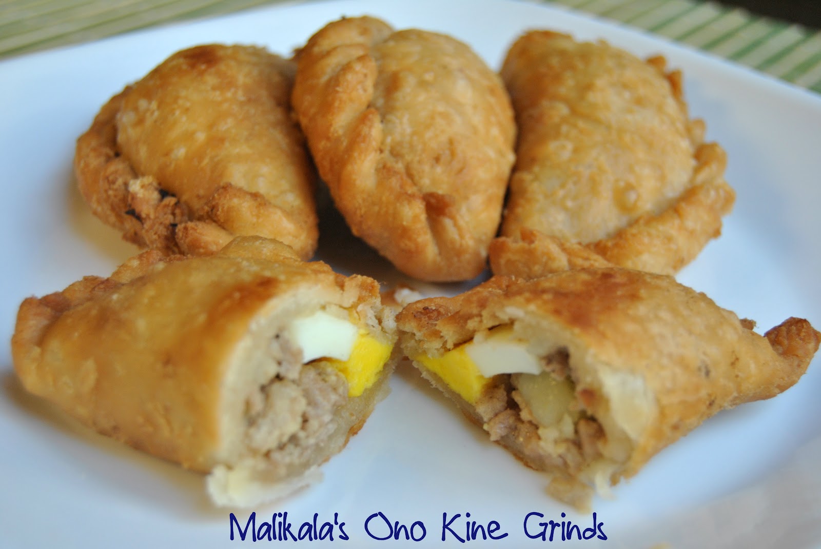 Malikala's Ono Kine Grinds: Empanadas