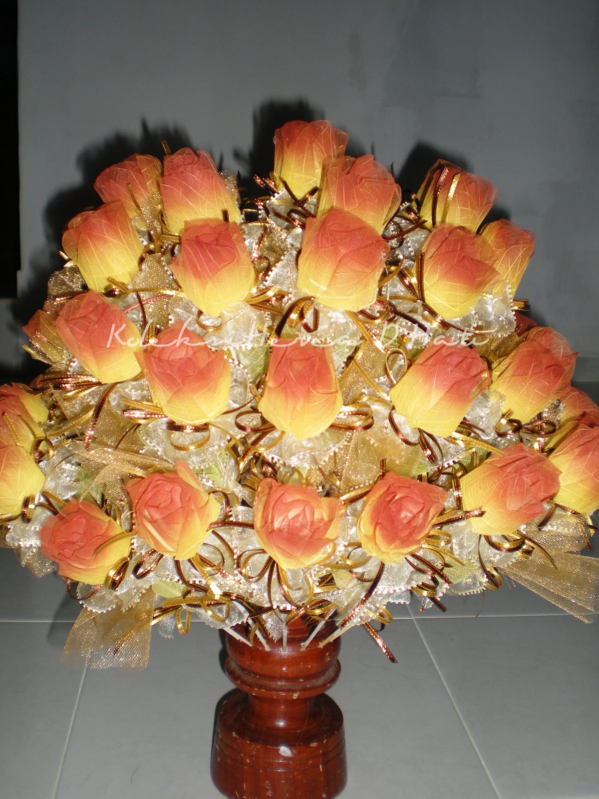Kraf D'Hati (Kraftangan Bunga Daun Getah): Bunga Pahar : Kuning Coklat