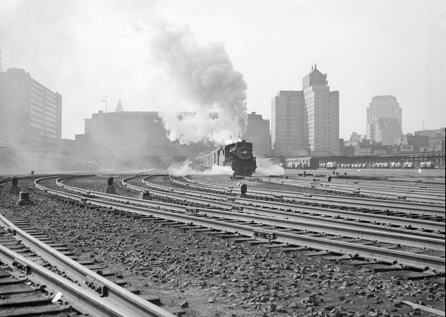 transpress nz: tracks and steam at Boston North Station, 1930s-1940s