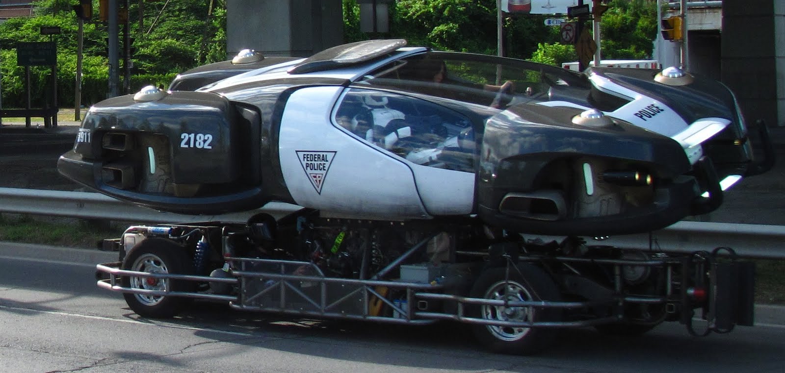 Fashion and Action: Where's Kuato? Total Recall Trailer Debuts - Plus ...