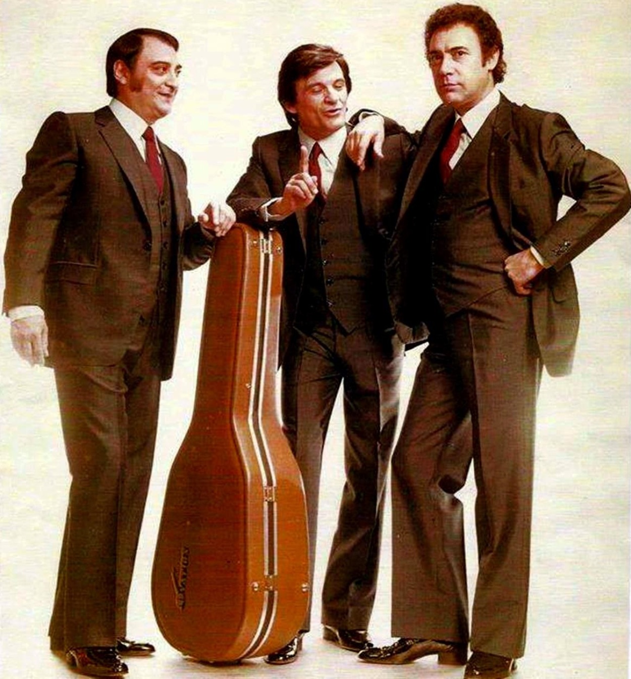 Folklore del NOA: LOS CAVA BENGAL - SEMBLANZA Y DISCO SIMPLE DOBLE ...