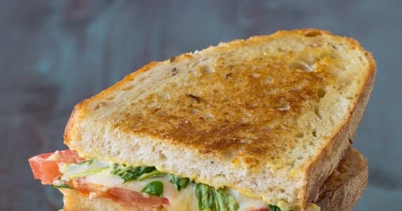 BLT Grilled Cheese - Recipes My Era