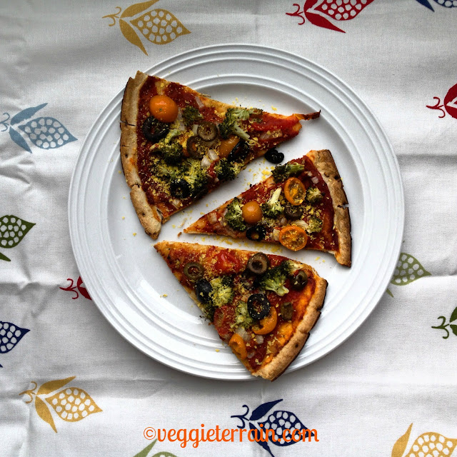 Veggie Terrain: Super Easy No-Cook Pizza Sauce