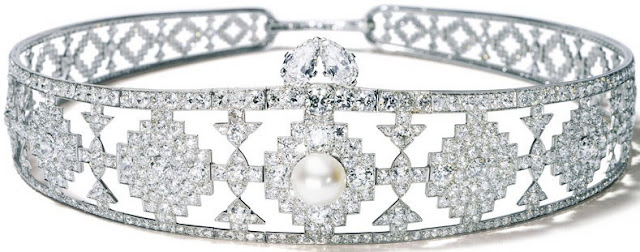 Tiara Mania: Doris Duke's Pearl & Diamond Bandeau