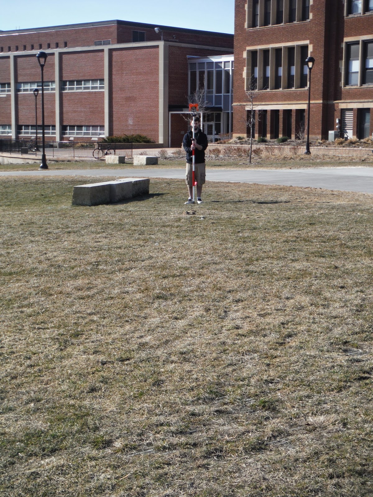 Geospatial Field Methods: Field Activity #8: Surveying the Campus Mall