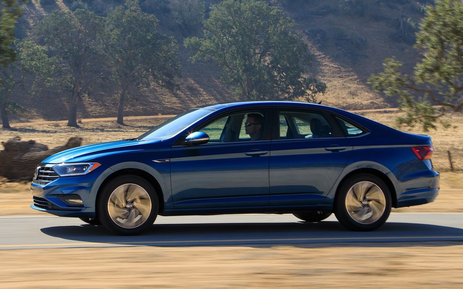 Novo VW Jetta 2019: fotos e especificações oficiais