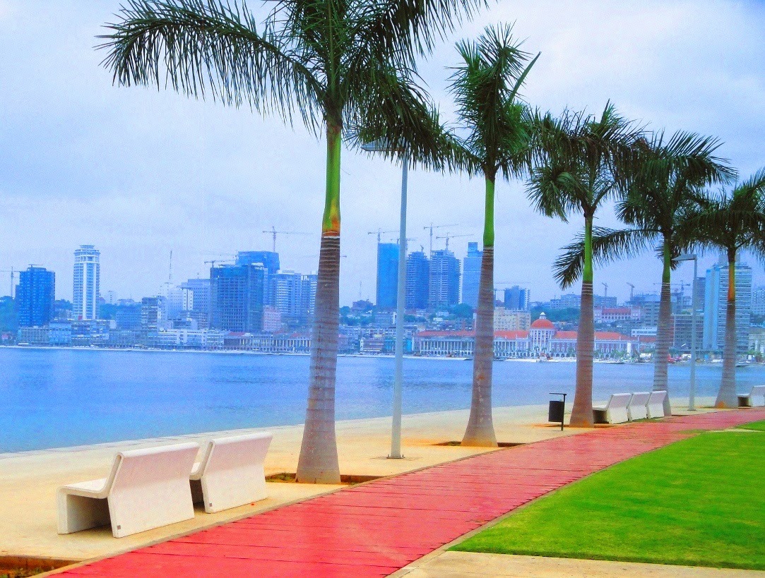 Hotel em Luanda: 2013