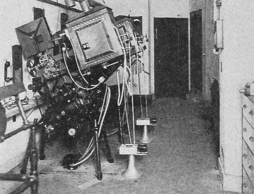 Los Angeles Theatres: State Theatre: projection booth