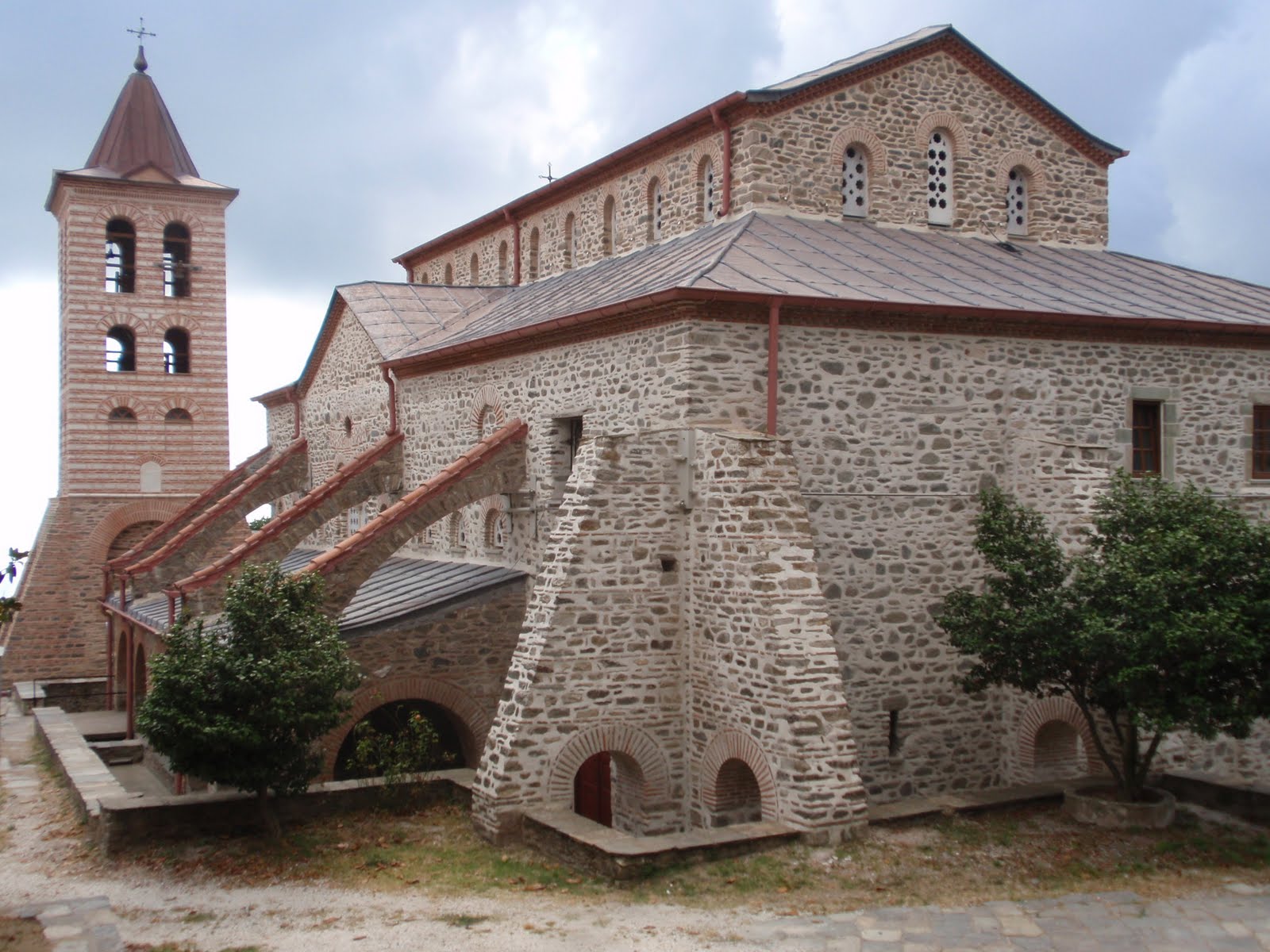 Agion Oros ΄Αγιον ΄Ορος (Athos): 46 - VERMINDERT DE BEVOLKING OP DE ...