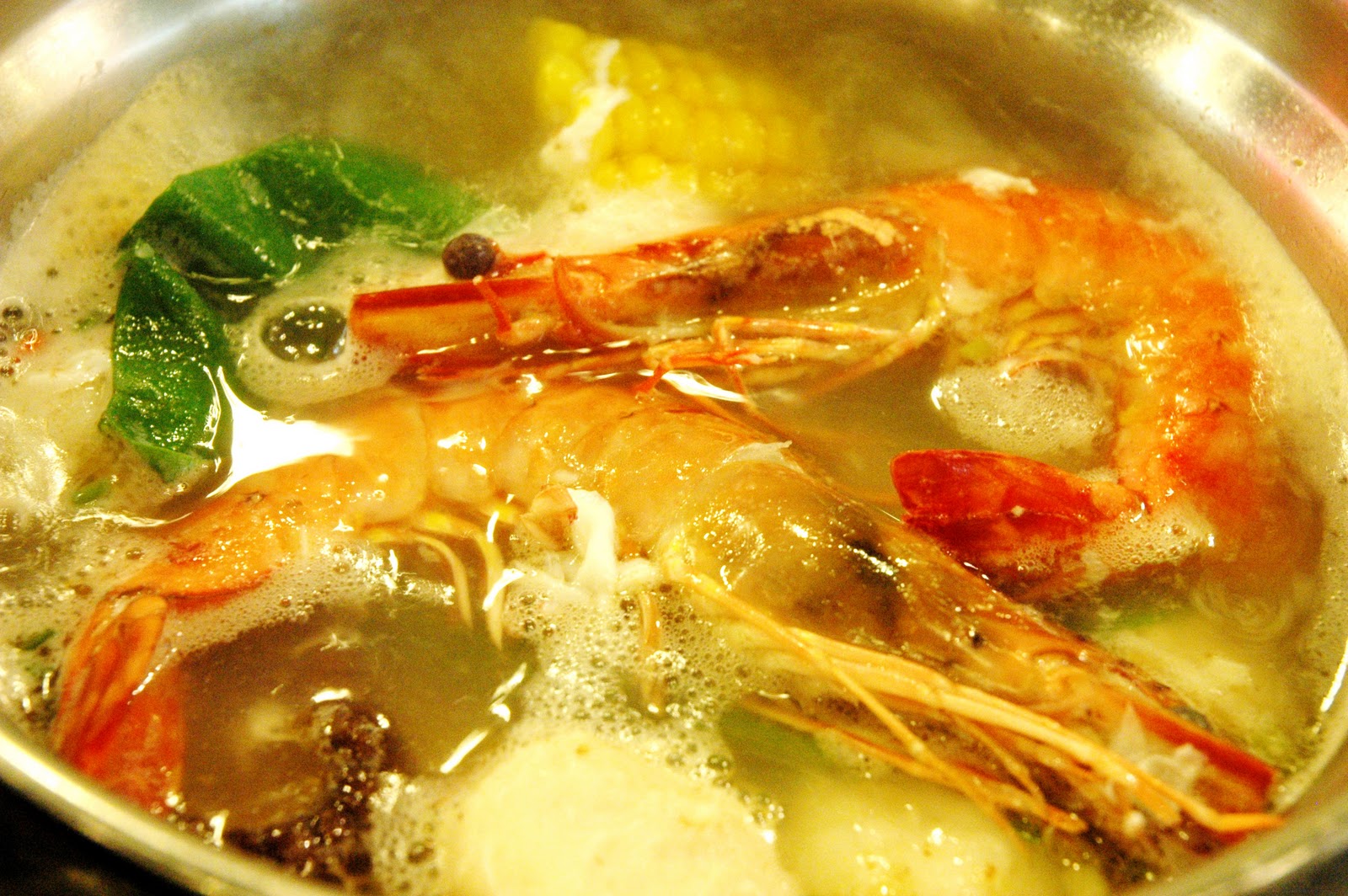 DUDE FOR FOOD: Healthy Shabu-Shabu at The Podium