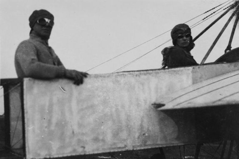 Rare and Historic Photos of the Harriet Quimby's Plane Crash on July 1 ...