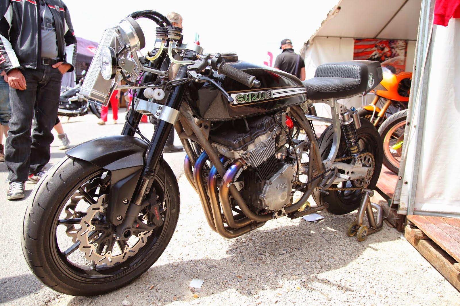 El Corra Motors: Mr.Inman's BLACK ARROW @ Cafe Racer Festival