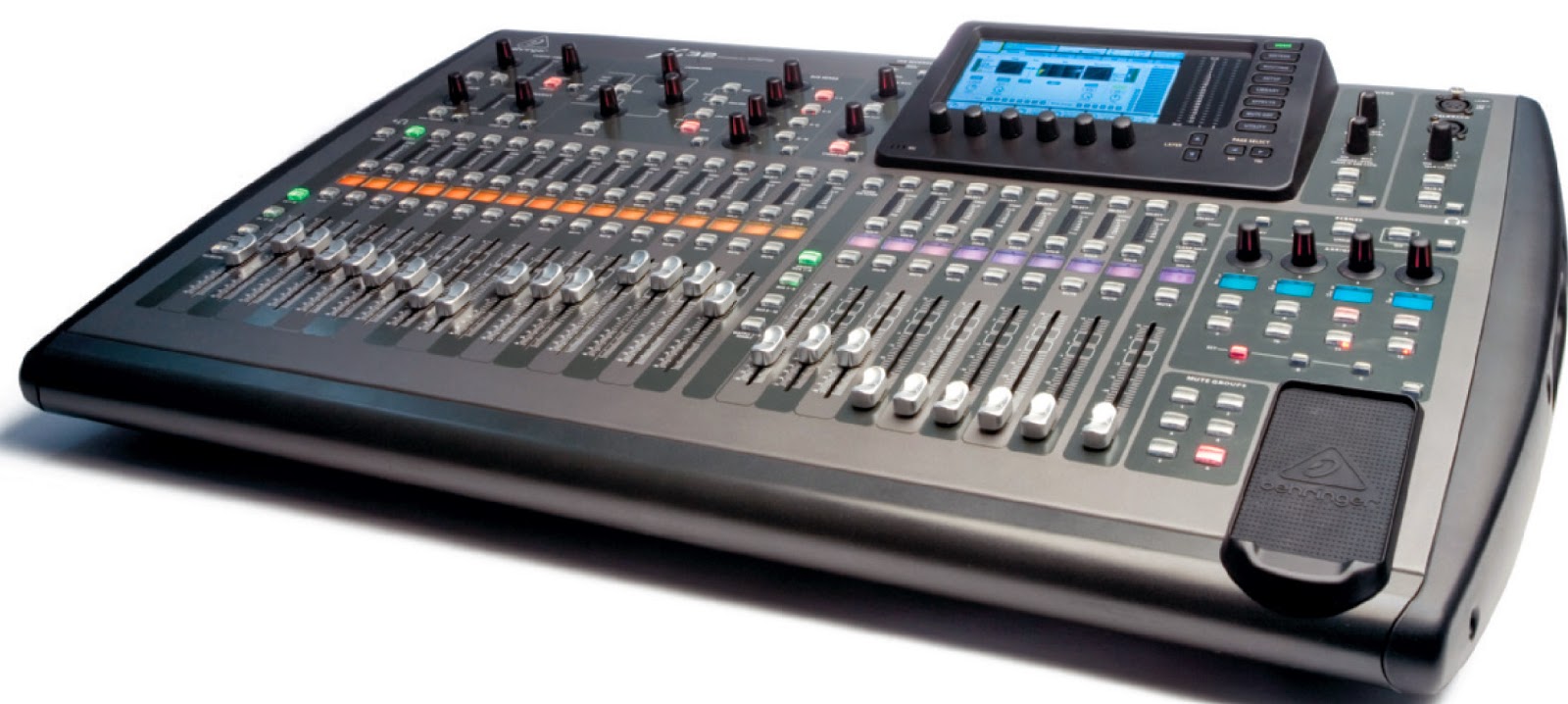 The Life of Jason: 29 Aug - Mischpult Behringer X32